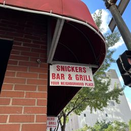 SNICKERS BAR & GRILL - Updated July 2025 - 137 Photos & 270 Reviews ...