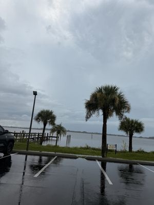 RIVER ROCKS DINING DOCKSIDE - Updated December 2025 - 325 Photos & 542 ...