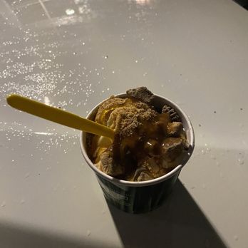 FROYO EARTH - Updated October 2025 - 45 Photos & 33 Reviews - 829 E ...