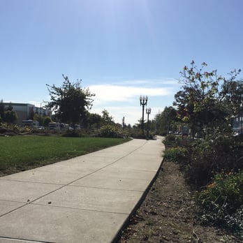 MANDELA MEDIAN PARK - Updated June 2025 - Mandela Pkwy, Oakland ...