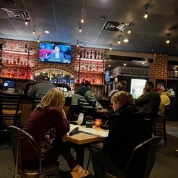 OCEANS & ALE - Updated January 2026 - 687 Photos & 897 Reviews - 4700 ...