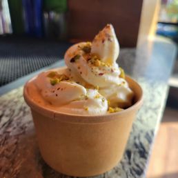 LILLISTAR - Updated July 2025 - 132 Photos & 39 Reviews - 353 Bedford ...