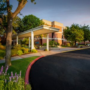 EMANATE HEALTH INTER-COMMUNITY HOSPITAL - Updated July 2025 - 60 Photos ...