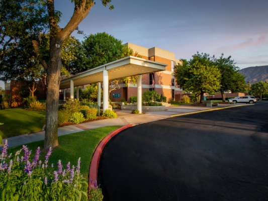 EMANATE HEALTH FOOTHILL PRESBYTERIAN HOSPITAL - Updated October 2025 ...