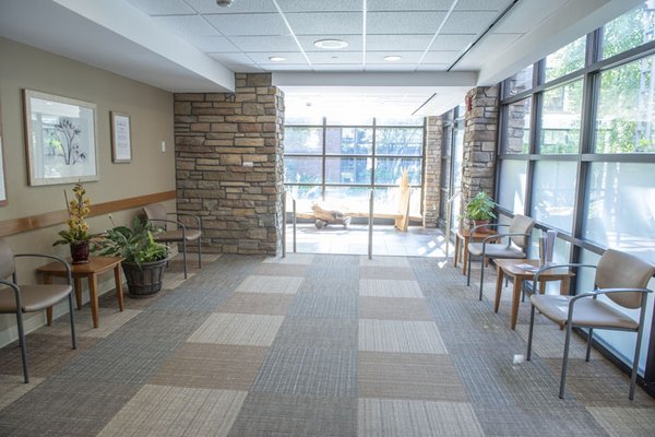 BAYSTATE FRANKLIN MEDICAL CENTER - Updated October 2025 - 12 Photos & 23 Reviews - 164 High St ...