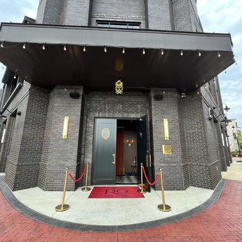 THE RO ON OAK - Updated December 2025 - 59 Photos & 51 Reviews - 320 S ...