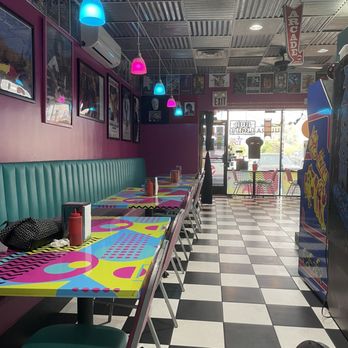 BACK TO THE 80S CAFE & MORE - Updated November 2024 - 1280 Photos & 451 ...