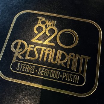 TOWN 220 RESTAURANT - Updated December 2025 - 110 Photos & 136 Reviews ...