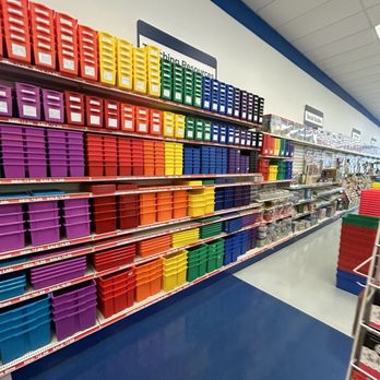 LAKESHORE LEARNING STORE - Updated December 2025 - 37 Photos & 10 ...