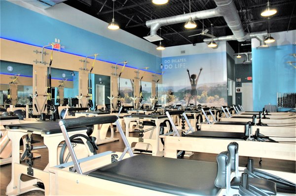 CLUB PILATES - 14 Photos - 380 W Main St, Avon, Connecticut - Pilates ...