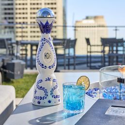 TERRACE 16 - Updated May 2025 - 1225 Photos & 558 Reviews - 401 N ...