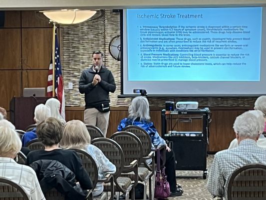 SENIOR DOC - Updated December 2025 - 189 Photos & 65 Reviews - 5 Hutton ...