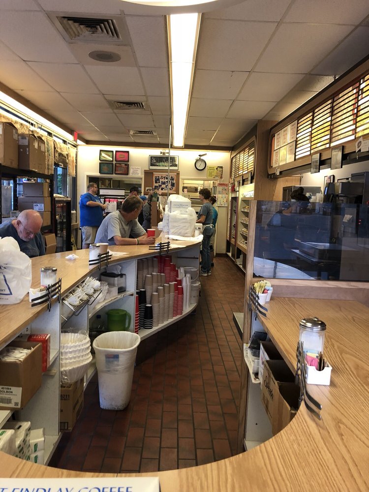 FORT FINDLAY COFFEE & DOUGHNUT SHOPPE - Updated January 2025 - 19 ...
