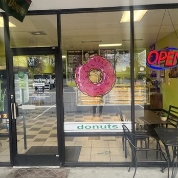 INTOWN DONUTZ & BOBA TEA - Updated December 2025 - 100 Photos & 76 ...