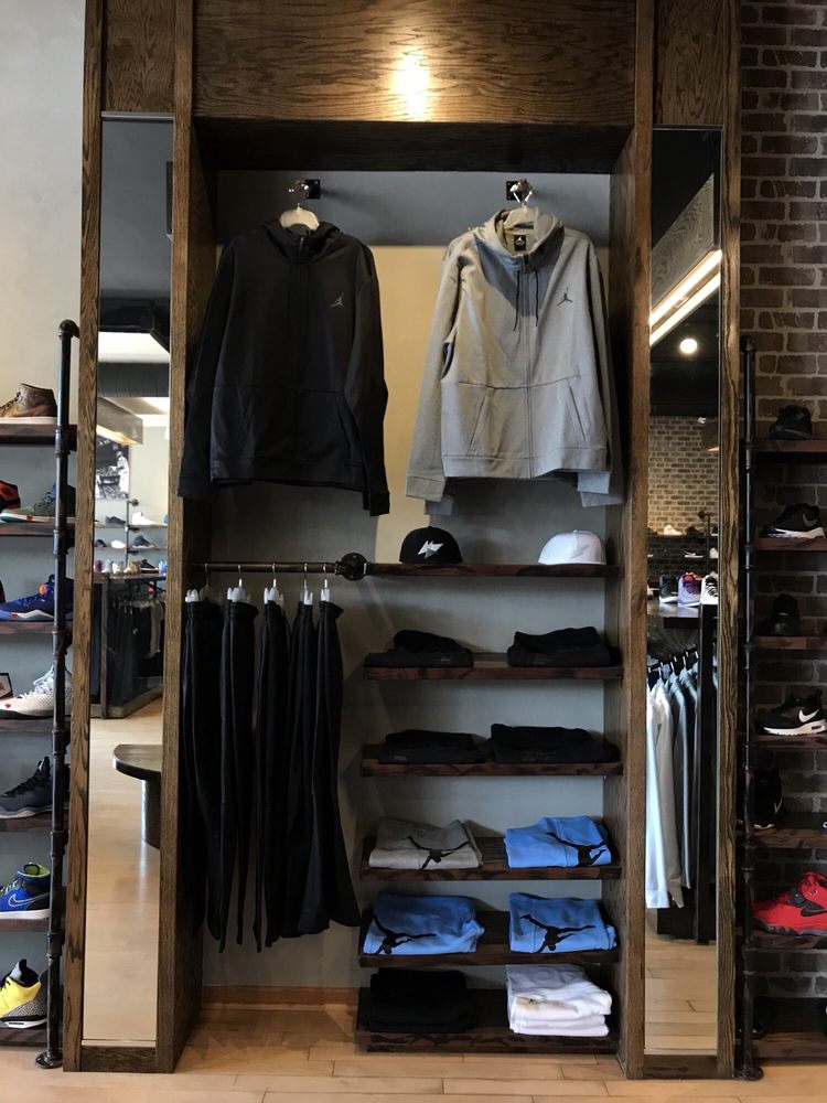 FRESH KICKZ - Updated October 2025 - 10 Photos - 3346 W 26th St ...