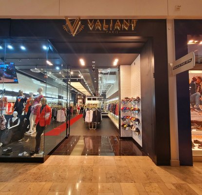 VALIANT PARIS - Updated October 2025 - 3200 S Las Vegas Blvd, Las Vegas ...