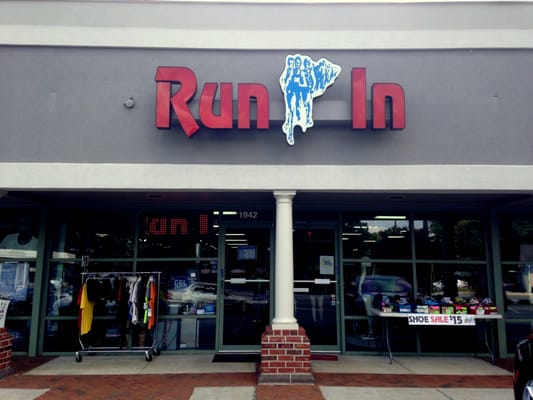 RUN IN - Updated December 2025 - 16 Reviews - 1301 E Washington St ...