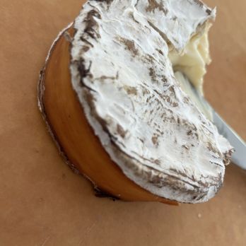 CAVANIOLA’S GOURMET CHEESE SHOP - Updated December 2025 - 37 Photos ...