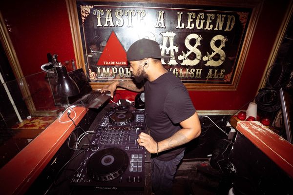 COMET CLUB - Updated January 2026 - 65 Photos & 239 Reviews - 3111 ...