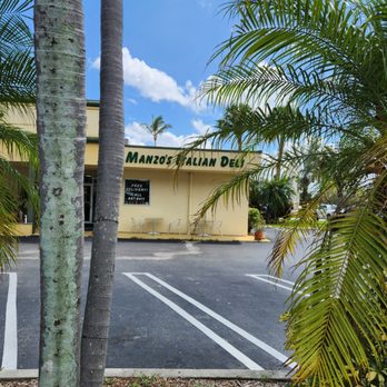 MANZO’S ITALIAN DELI - Updated January 2026 - 62 Photos & 150 Reviews ...