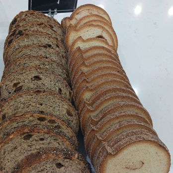 DEERFIELDS BAKERY - Updated December 2025 - 333 Photos & 336 Reviews - 813 Waukegan Rd ...