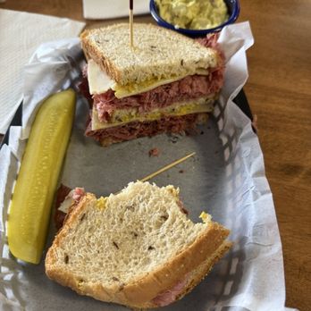 MAIN STREET DELI AND DINER - Updated April 2026 - 23 Photos & 13 ...
