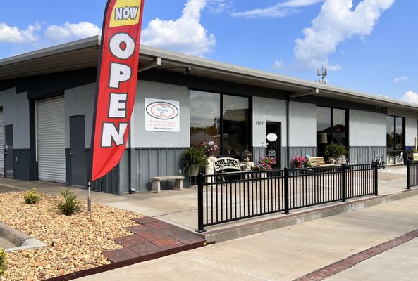 THE RENEWAL STORE - Updated December 2025 - 1120 Markham St, Conway ...