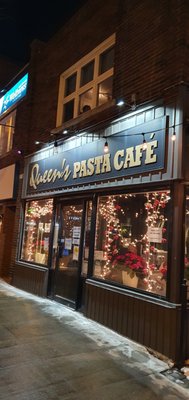 QUEEN’S PASTA CAFÉ - Updated January 2026 - 62 Photos & 119 Reviews ...