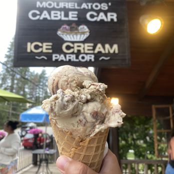MOURELATOS CABLE CAR ICE CREAM PARLOR - Updated October 2025 - 45 ...
