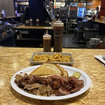 COUNTY ROAD ICE HOUSE - Updated May 2025 - 407 Photos & 328 Reviews ...