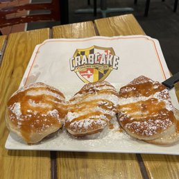 CRABCAKE FACTORY USA - Updated July 2025 - 652 Photos & 711 Reviews ...