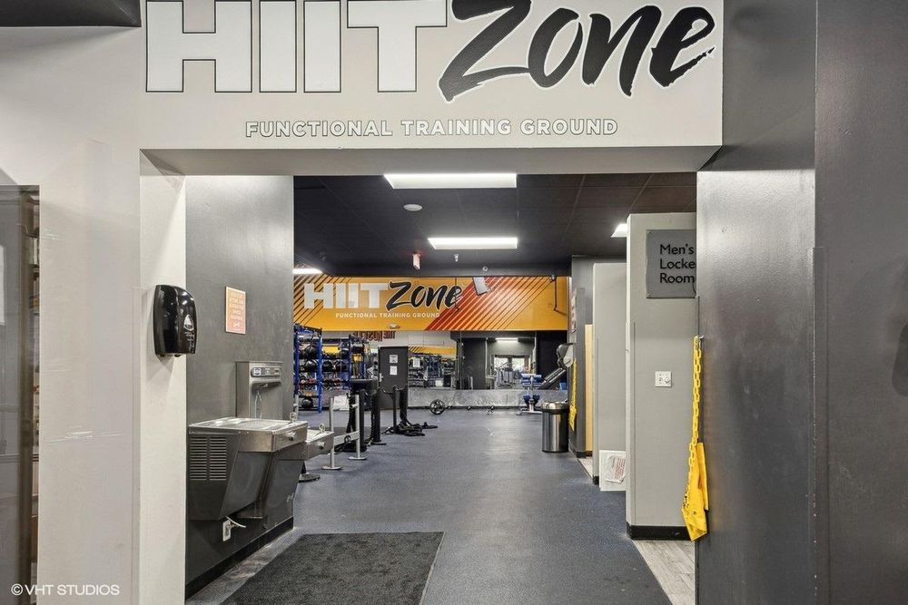 CRUNCH FITNESS - TAMPA PALMS - Updated December 2025 - 42 Photos & 111 ...