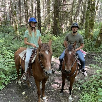 RED HAWK STABLES - Updated October 2025 - 22 Photos & 16 Reviews - 1445 ...