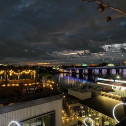 OFFICINA - Updated October 2025 - 884 Photos & 591 Reviews - 1120 Maine ...