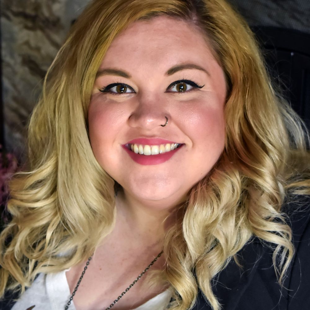 Laura Styles's Instagram, Twitter & Facebook on IDCrawl