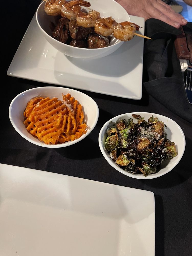 BONE-APPETITE - 15 Photos & 26 Reviews - 309 Oak Dr, Lexington, South ...