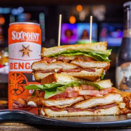 BRONX ALEHOUSE - Updated July 2025 - 971 Photos & 1058 Reviews - 216 W ...