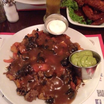 POUTINEVILLE - Updated January 2026 - 177 Photos & 117 Reviews - 1348 ...