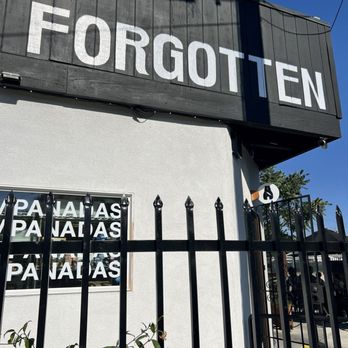 FORGOTTEN BAKERY - Updated October 2024 - 234 Photos & 106 Reviews ...