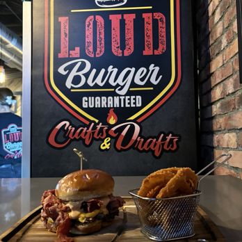 LOUD BURGER - Updated October 2024 - 212 Photos & 254 Reviews - 22497 ...