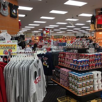 BARGAIN WORLD CONVENTION CENTER - Updated December 2025 - 15 Photos ...