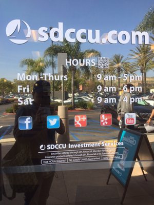 SAN DIEGO COUNTY CREDIT UNION - Updated October 2025 - 16 Photos & 194 ...