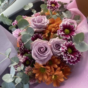 CYMNOW FLOWERS - Updated November 2024 - 153 Photos & 37 Reviews - 6757 ...