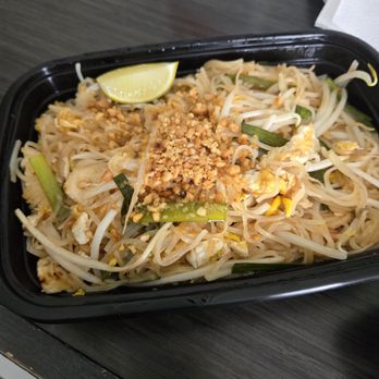 KIN DEE THAI & PHO - Updated October 2025 - 34 Photos & 65 Reviews ...