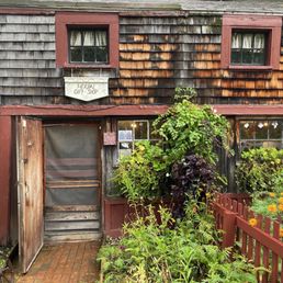 PICKITY PLACE - Updated March 2025 - 505 Photos & 177 Reviews - 248 ...