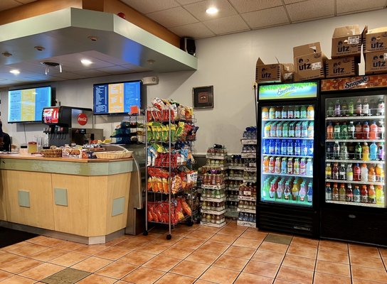 HOME TOWN DELI - Updated October 2025 - 12 Photos - 311 N Calvert St ...