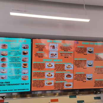 DESERT DONUTS - Updated December 2025 - 34 Photos & 27 Reviews - 1100 ...