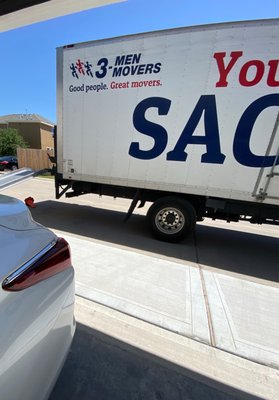 3 MEN MOVERS - HOUSTON - Updated June 2024 - 144 Photos & 549 Reviews ...