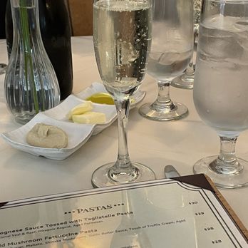 METUCHEN INN - Updated July 2025 - 220 Photos & 231 Reviews - 424 ...