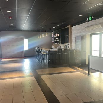 HORIZON CINEMAS FALLSTON - Updated November 2025 - 60 Photos & 67 ...